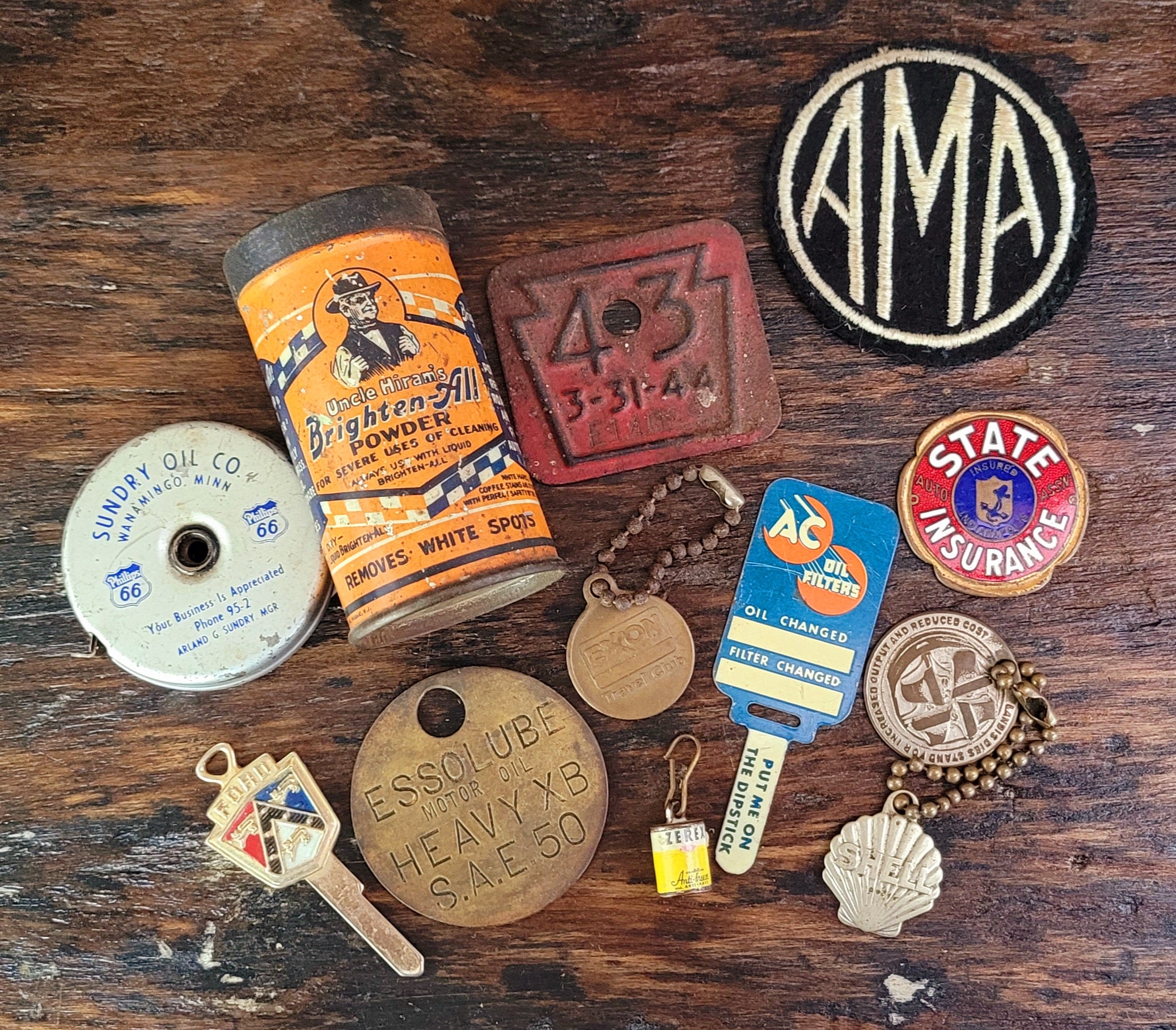 Antique & Vintage Collectibles – James and Jess' House of Goods